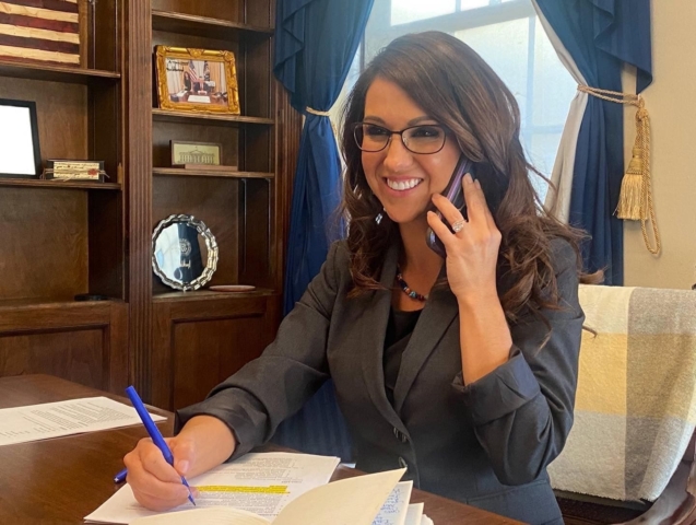 Lauren Boebert Bio, Wiki, Boyfriend, Height & Net Worth - Biography on